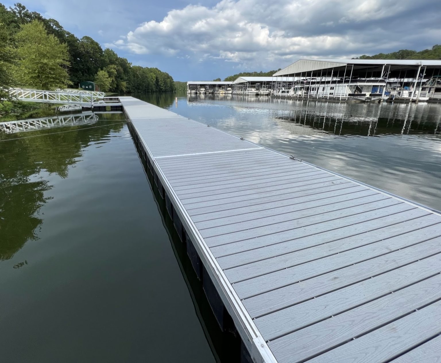 10 Considerations When Choosing a Floating Dock Builder - BoardSafe Docks