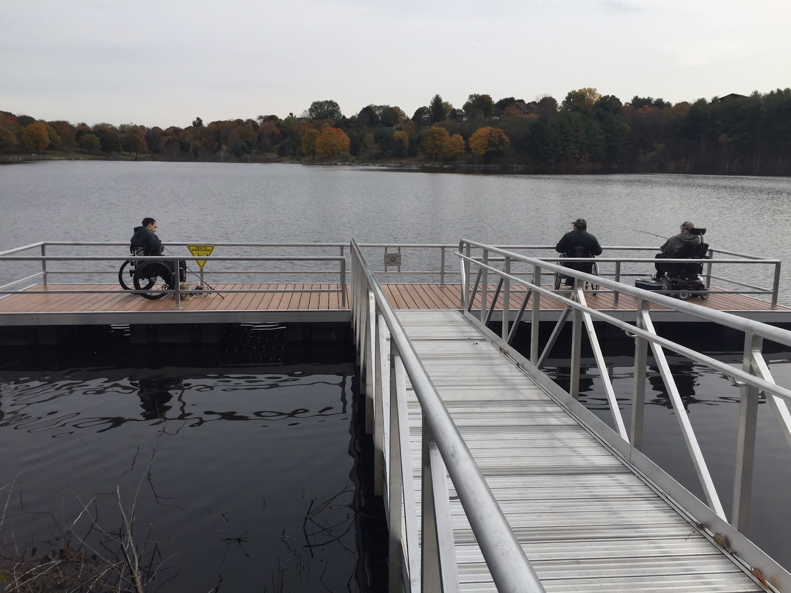 10 Considerations When Choosing a Floating Dock Builder - BoardSafe Docks