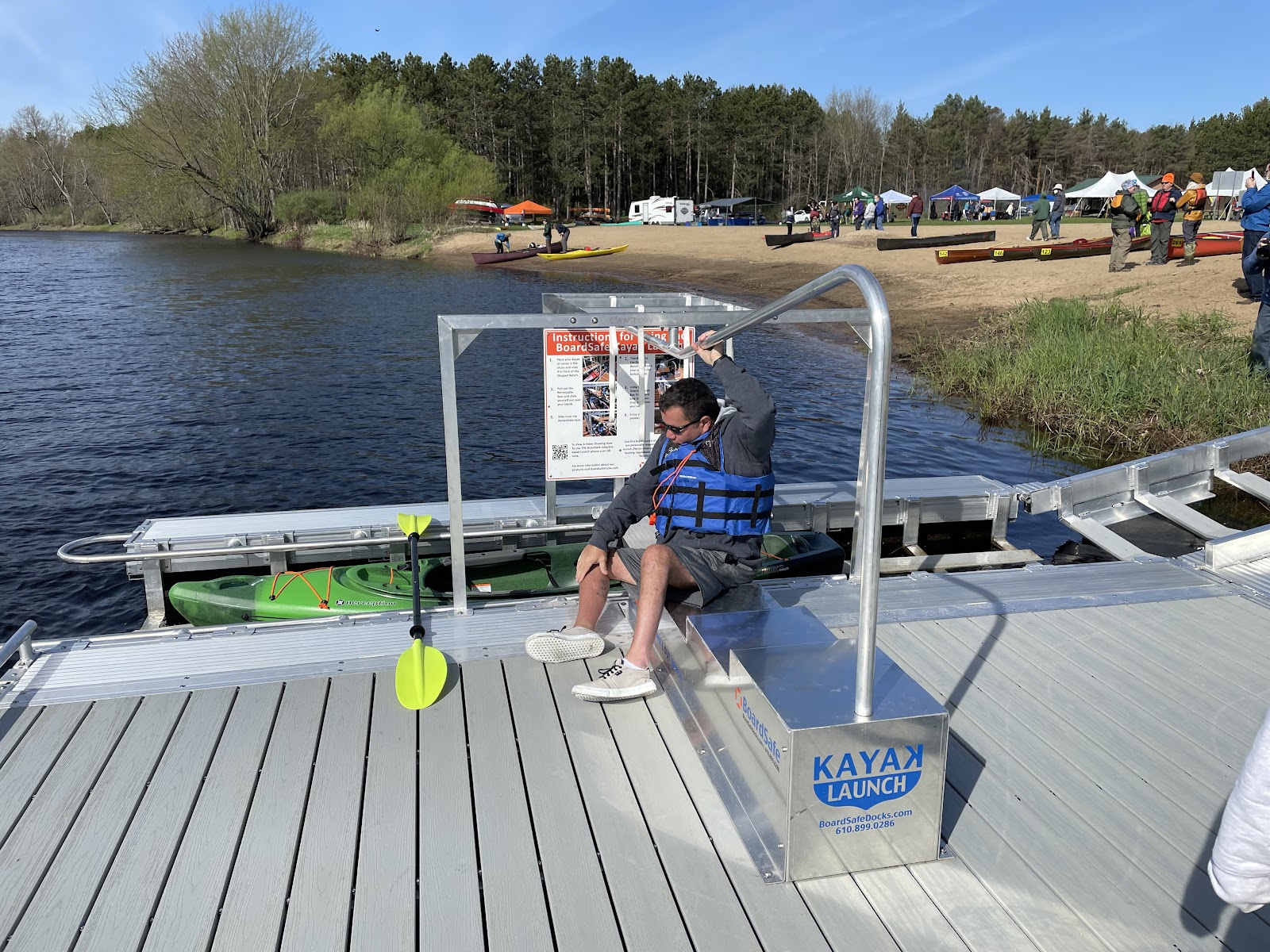 6 Reasons for Designing a Universal Access Kayak Launch - BoardSafe Docks